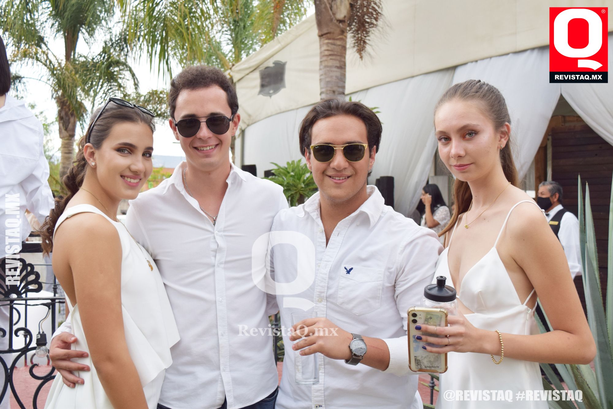 Q RETRO. – “THE BEST WHITE PARTY” - Revista Q