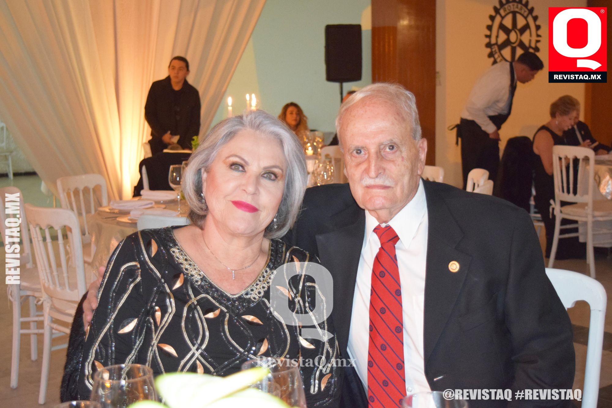 Conmemoran tradicional baile blanco y negro - Revista Q