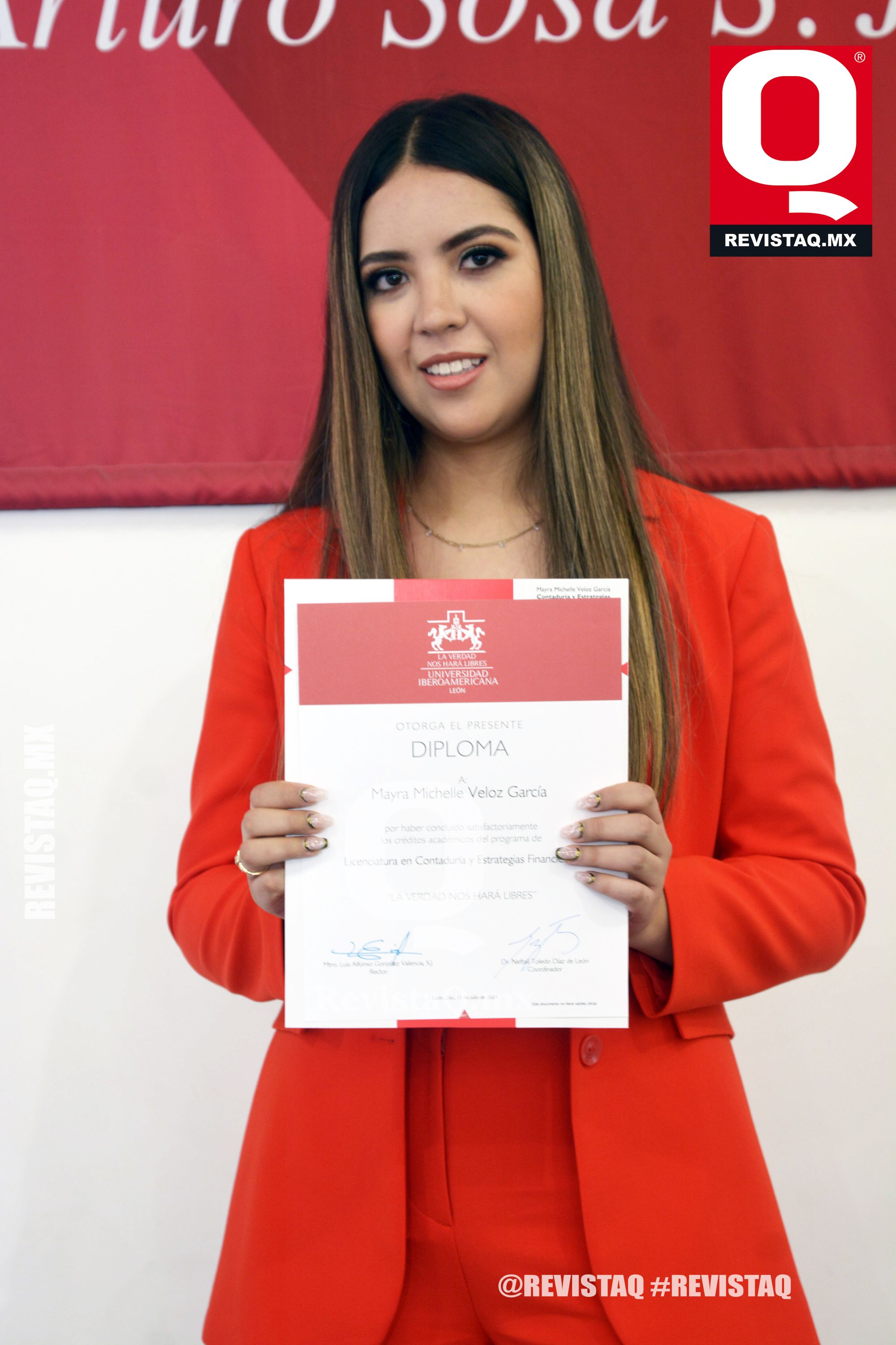 DIPLOMA QUE ENORGULLECE - Revista Q
