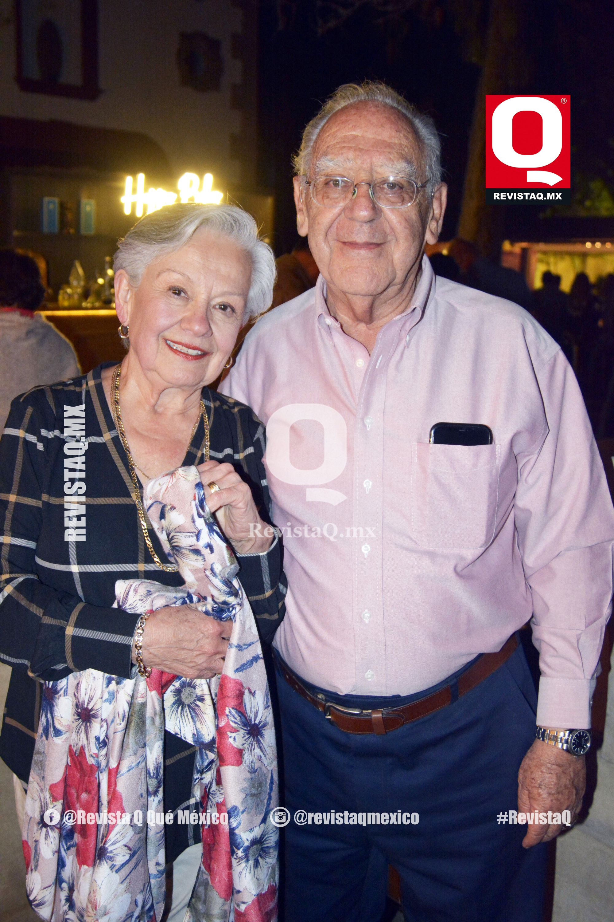 DR. BENJAMÍN GALLO FELIZ EN SU CUMPLEAÑOS - Revista Q