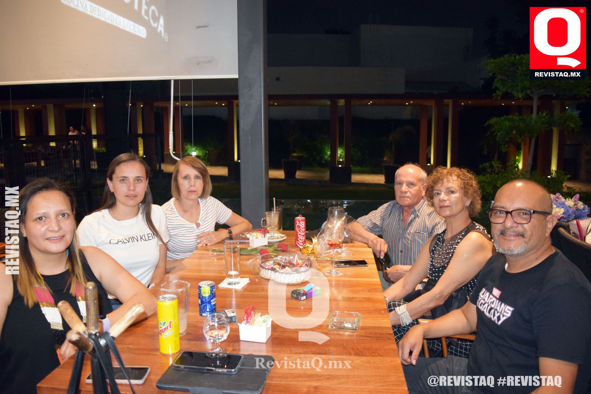 Disfrutan de fascinante y profesional servicio - Revista Q