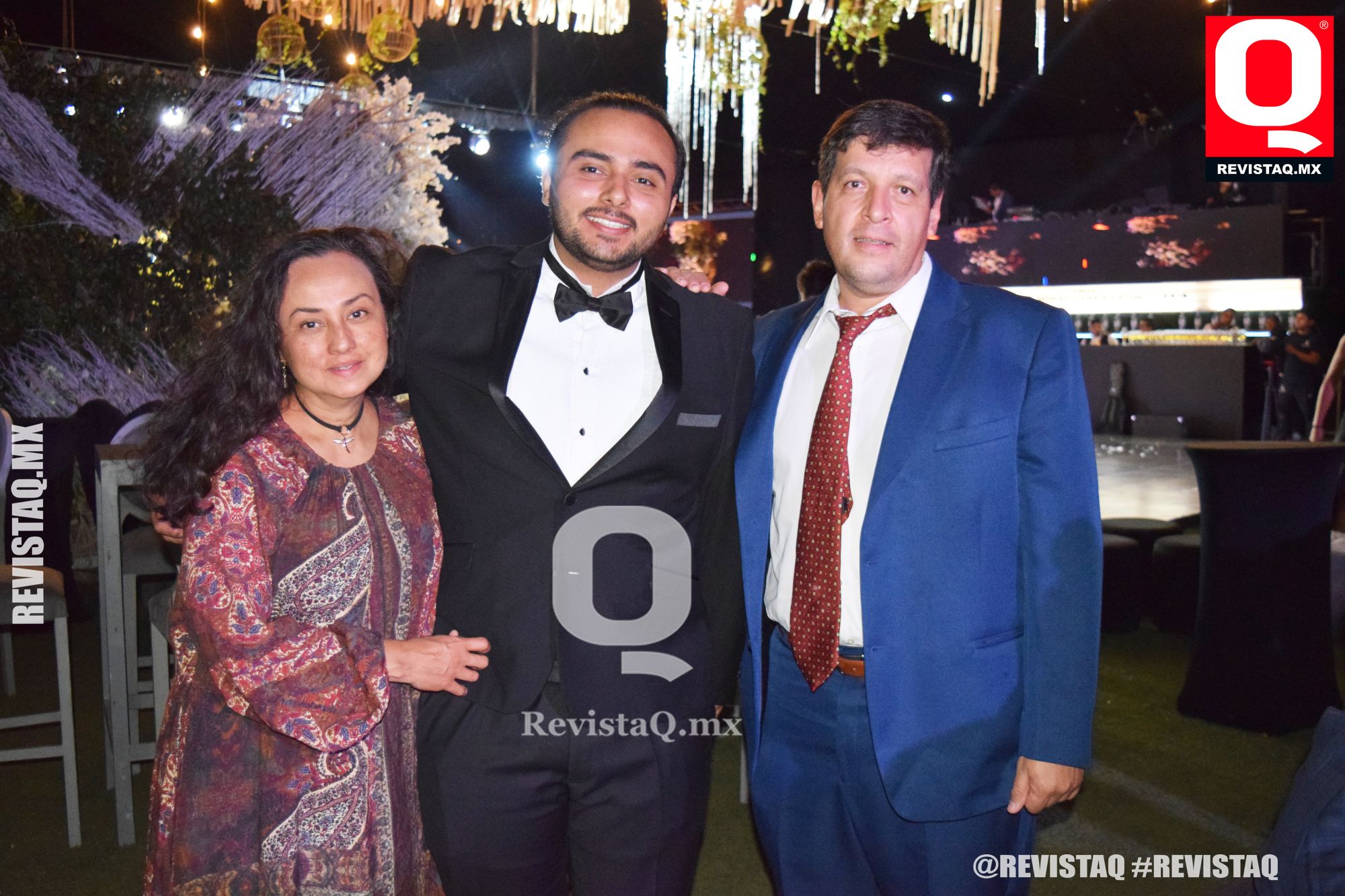 Q RETRO. - SE GRADÚAN ESTUDIANTES DEL MIRAFLORES DE BACHILLERATO ...