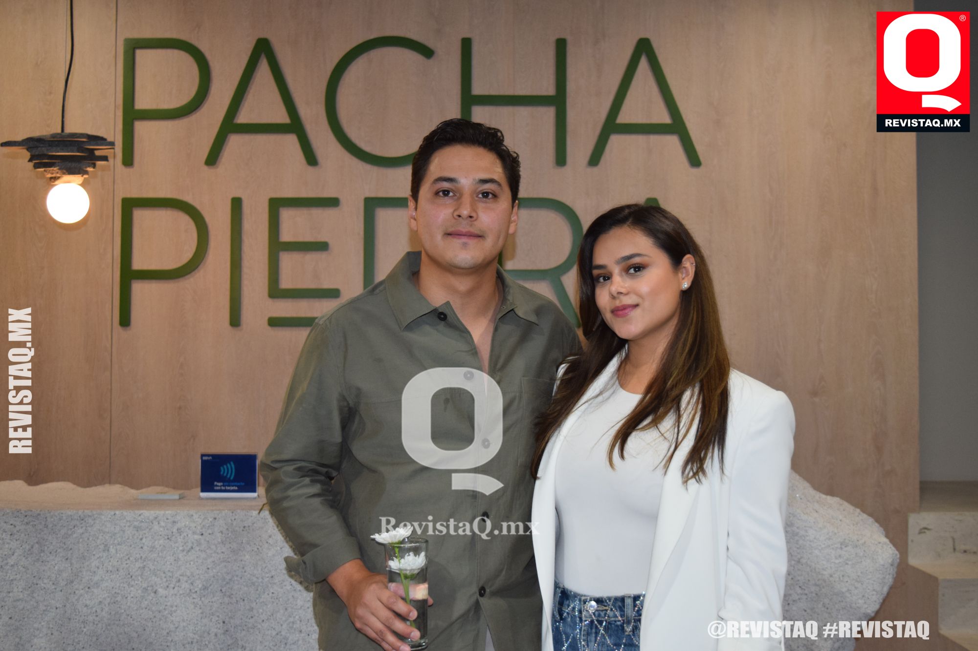 INAUGURAN NUEVO SHOWROOM - Revista Q