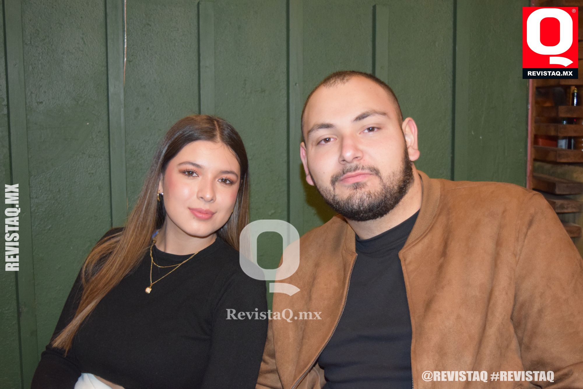 “Love,Love” - Revista Q