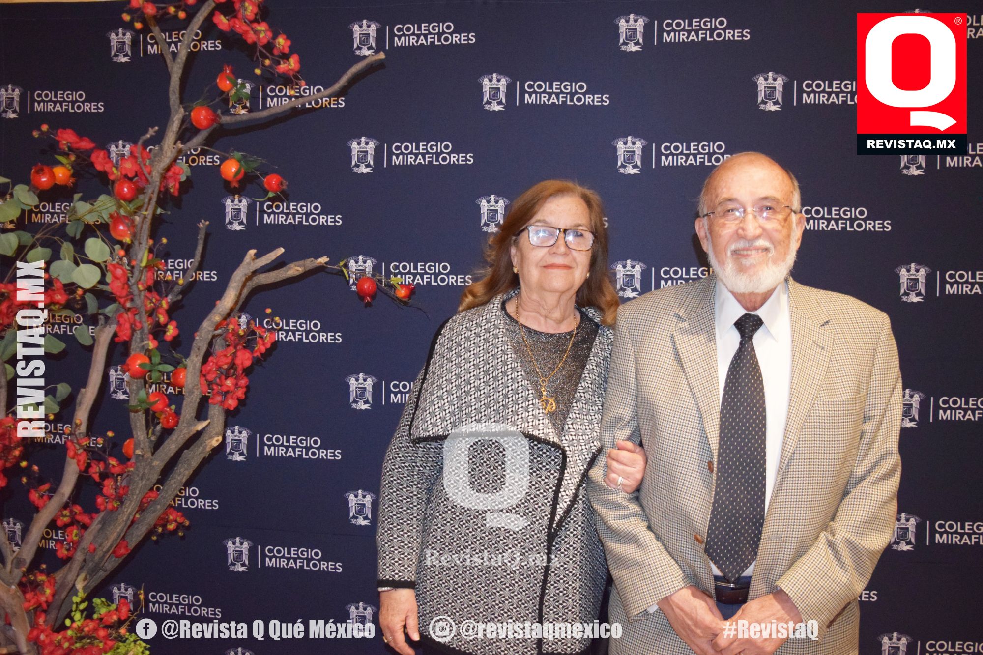 PRIMERA GENERACIÓN DE LA FRATERNIDAD DE LA MADRE TRINIDAD - Revista Q