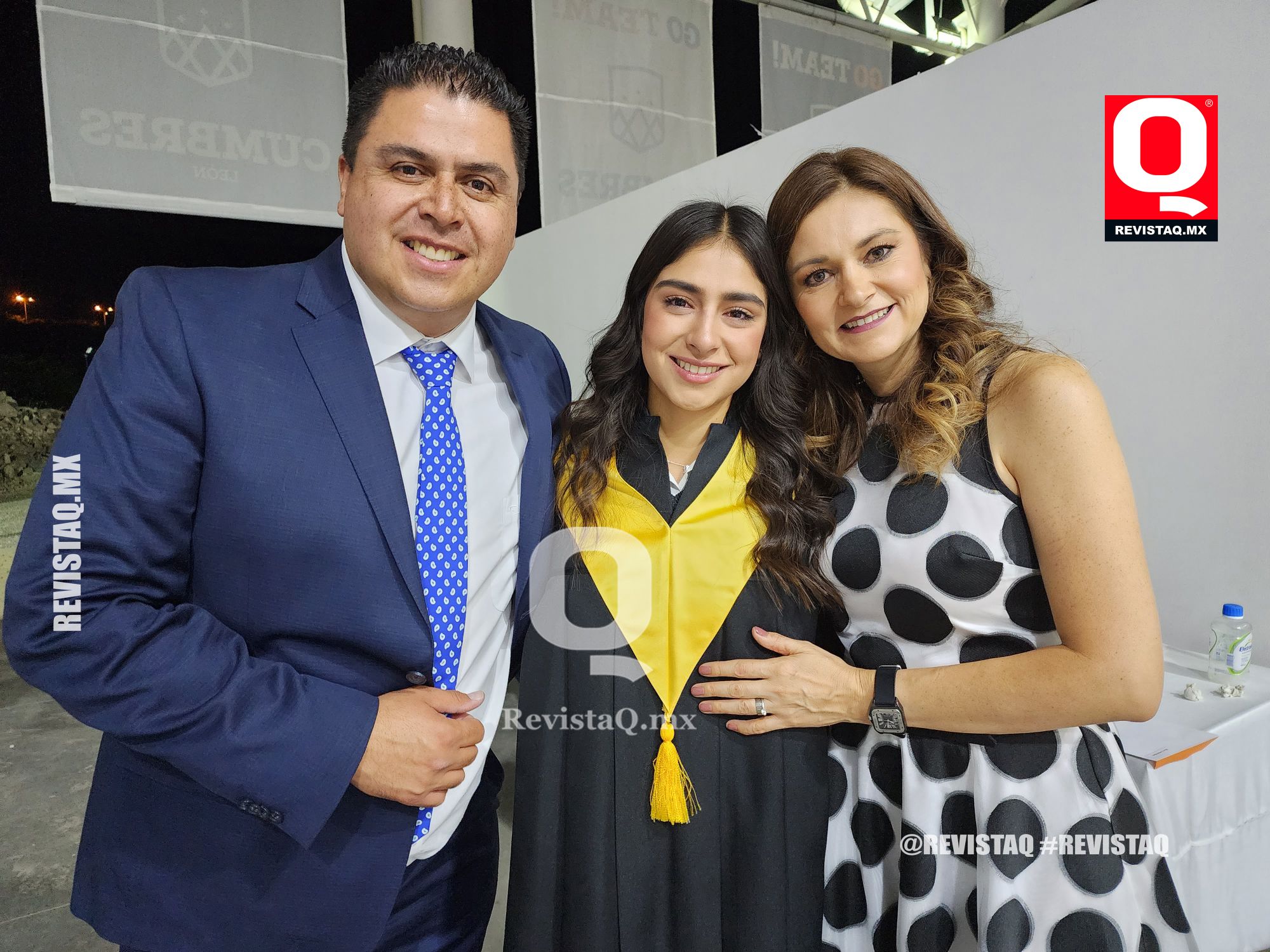 Q RETRO. – LOS ESTUDIANTES DE LA PREPA ANÁHUAC REALIZAN ACTO ACADÉMICO ...