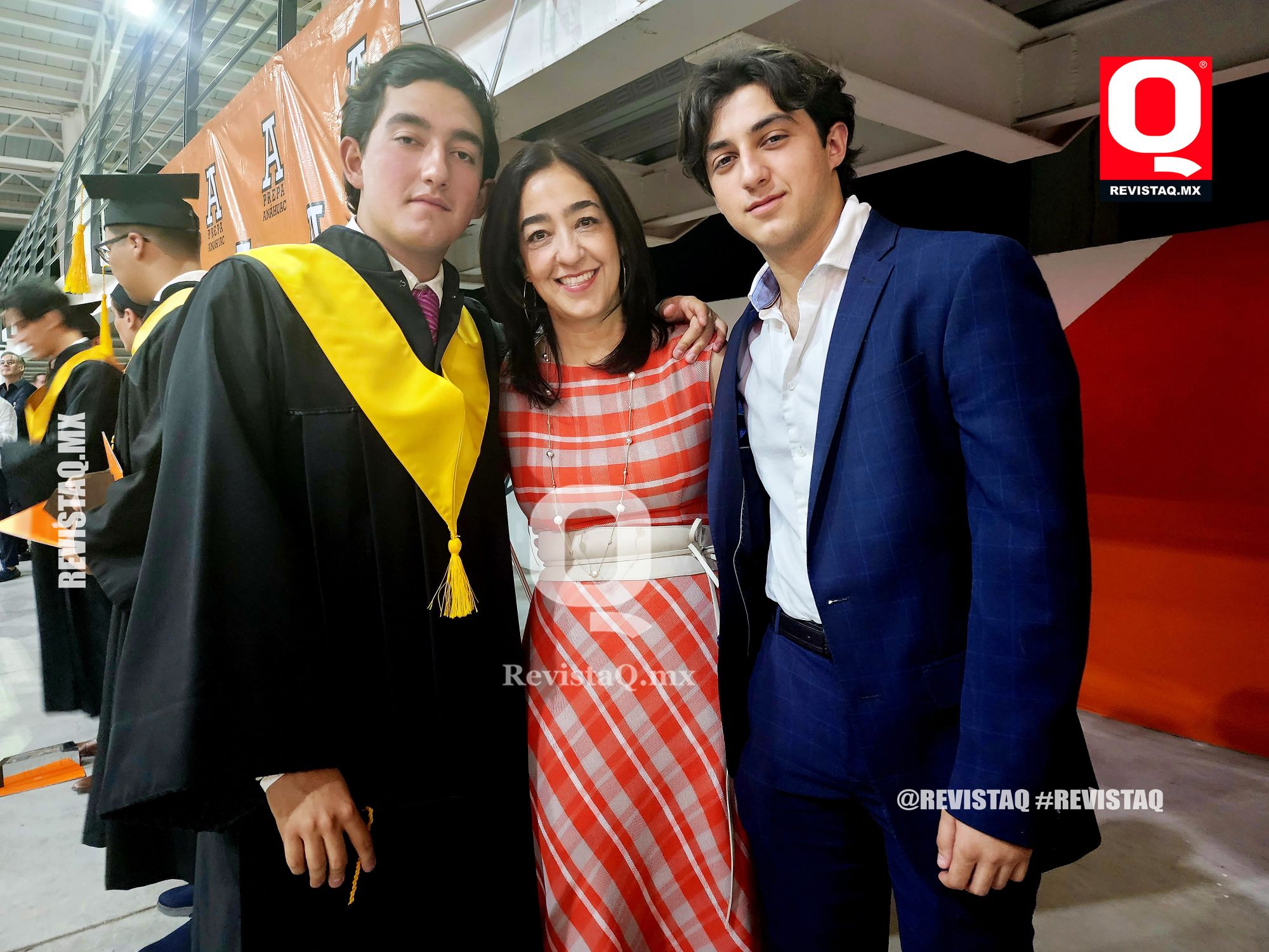 Q RETRO. – LOS ESTUDIANTES DE LA PREPA ANÁHUAC REALIZAN ACTO ACADÉMICO ...
