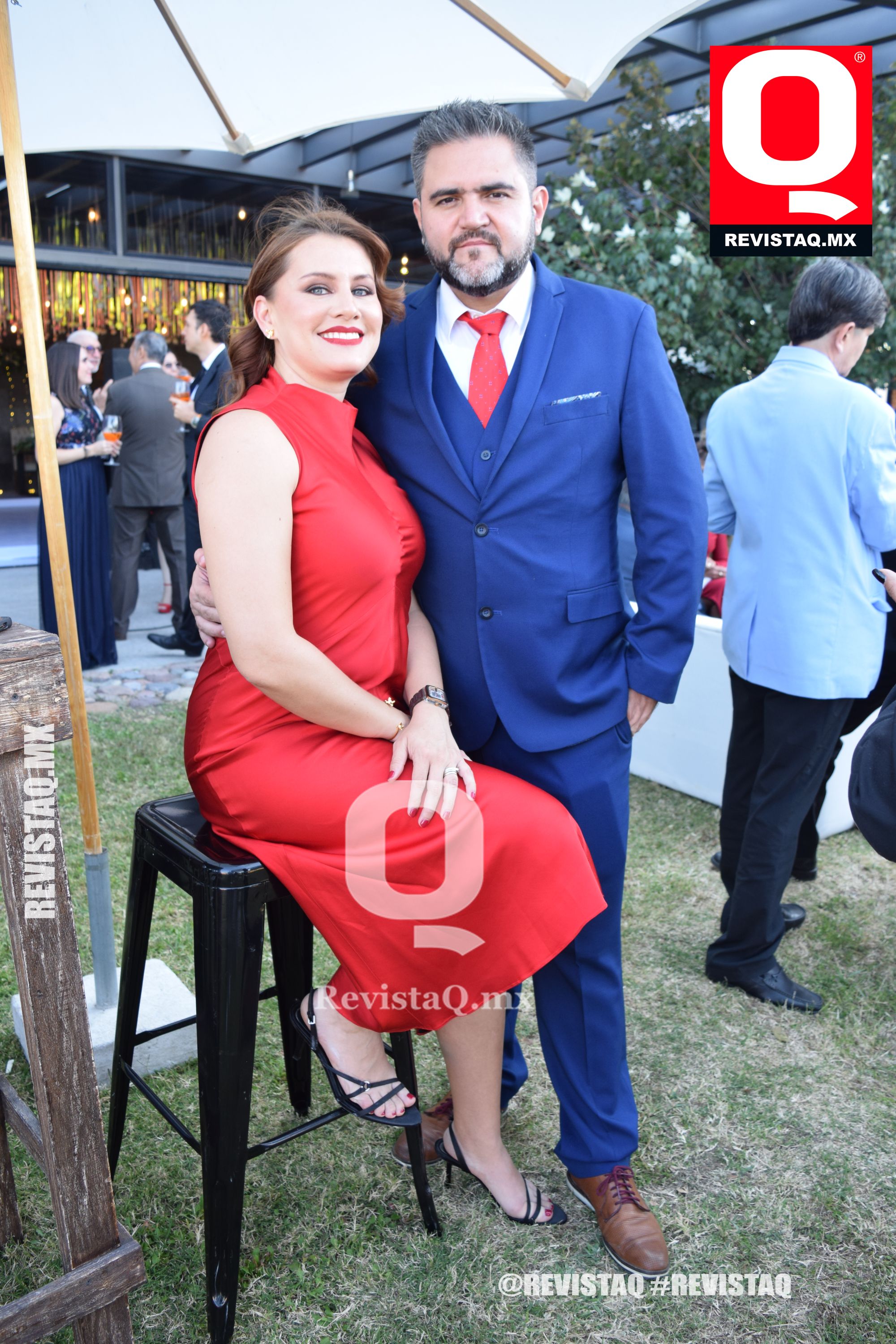 Q RETRO. - CELEBRAN JORGE CORTÉS Y PILAR BALVANERA SU GRAN BODA DE ...
