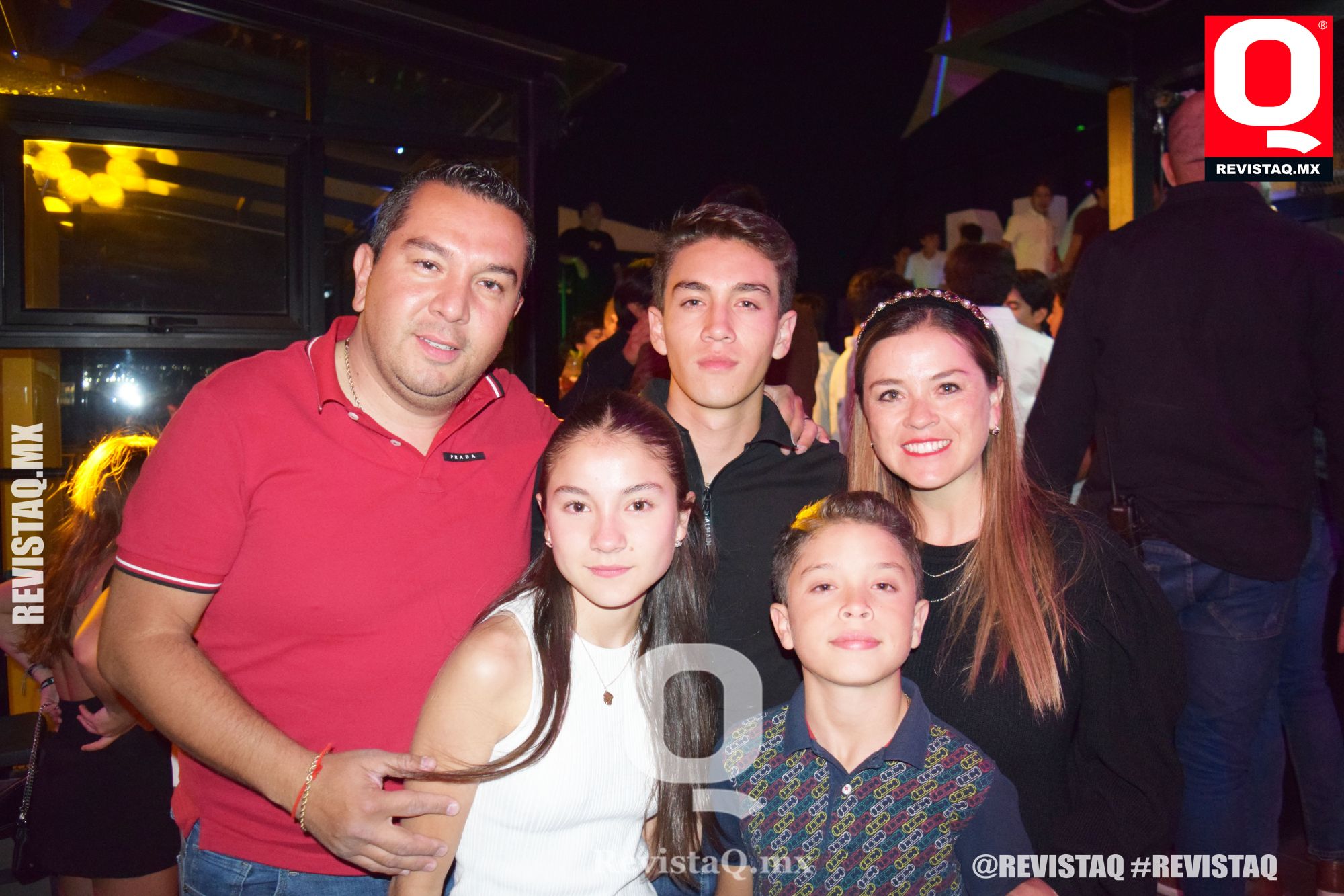 Q RETRO. - NOÉ GONZÁLEZ CELEBRÓ SU FIESTA DE XV AÑOS - Revista Q