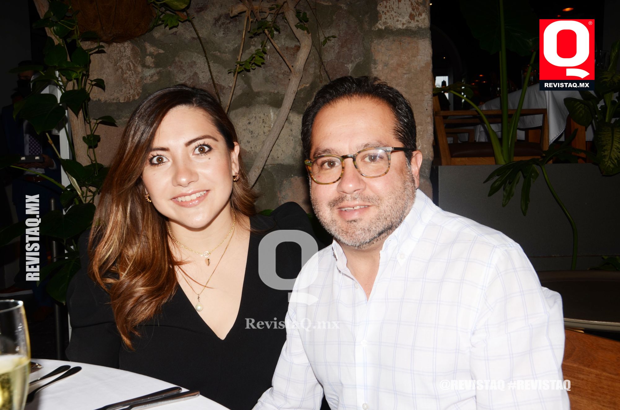 Q RETRO. - REALIZAN CATA - Revista Q