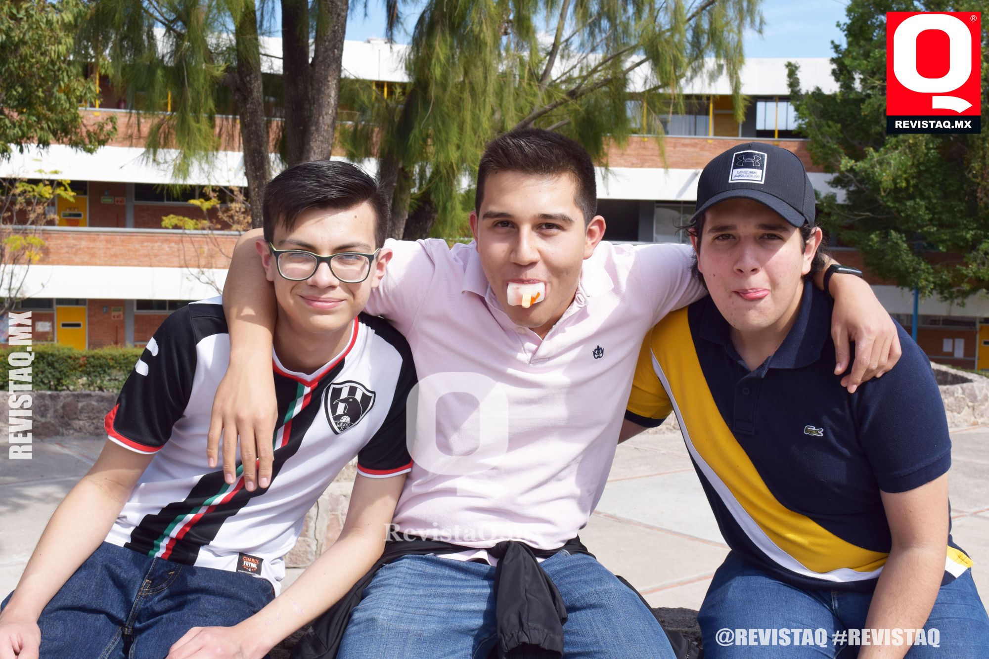 Q Retro. – Se la pasan de 10 en familia, en el Miraflores - Revista Q