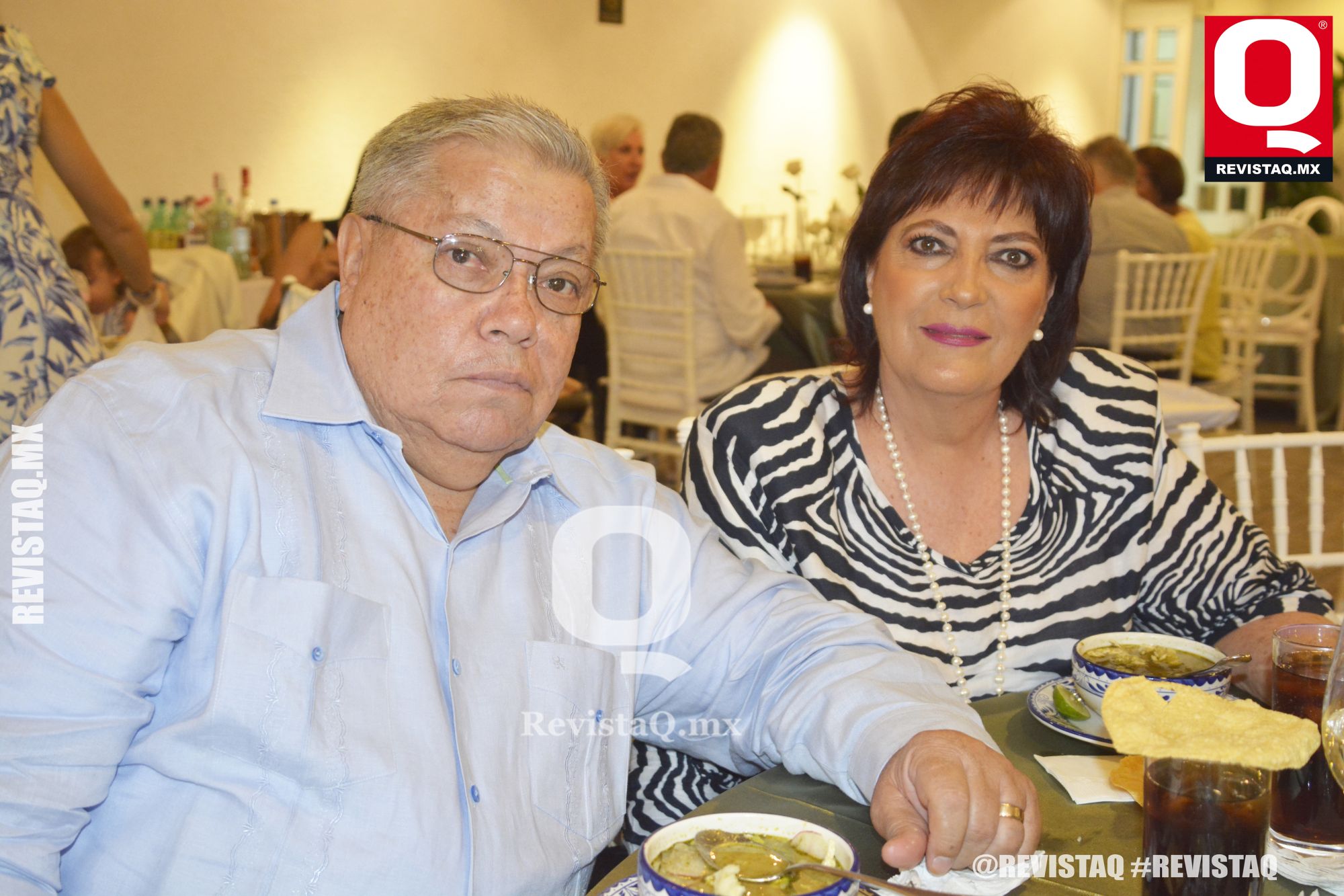 Q retro. - Cumpleaños de Irma Navarro - Revista Q