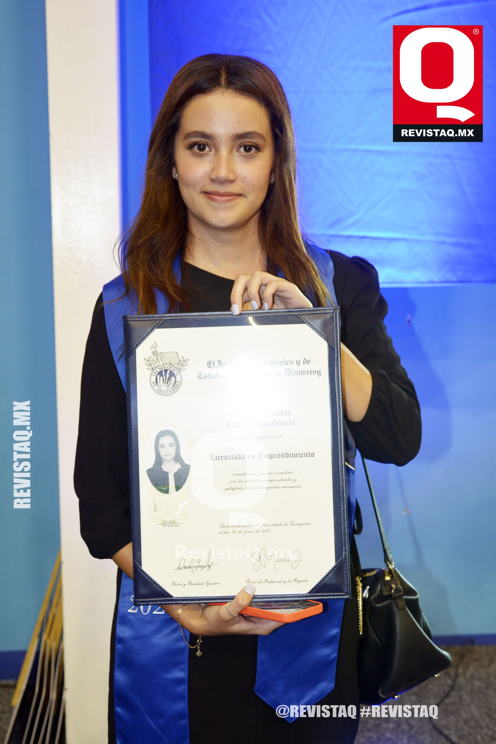 Q retro. - Listos para hacer lo que les apasiona en la vida - Revista Q